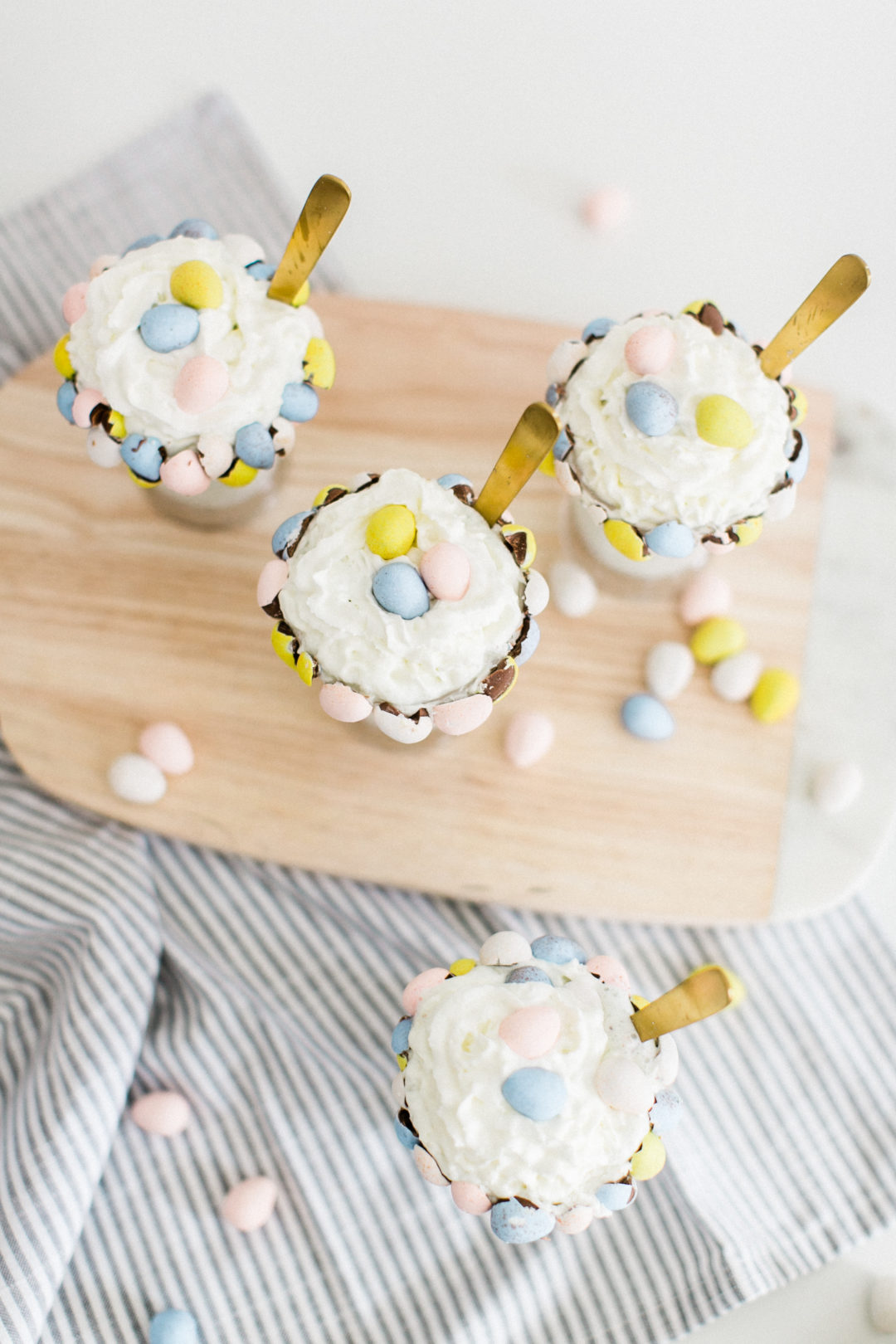 Mini Egg Milkshakes : An Easy Recipe | Lark & Linen