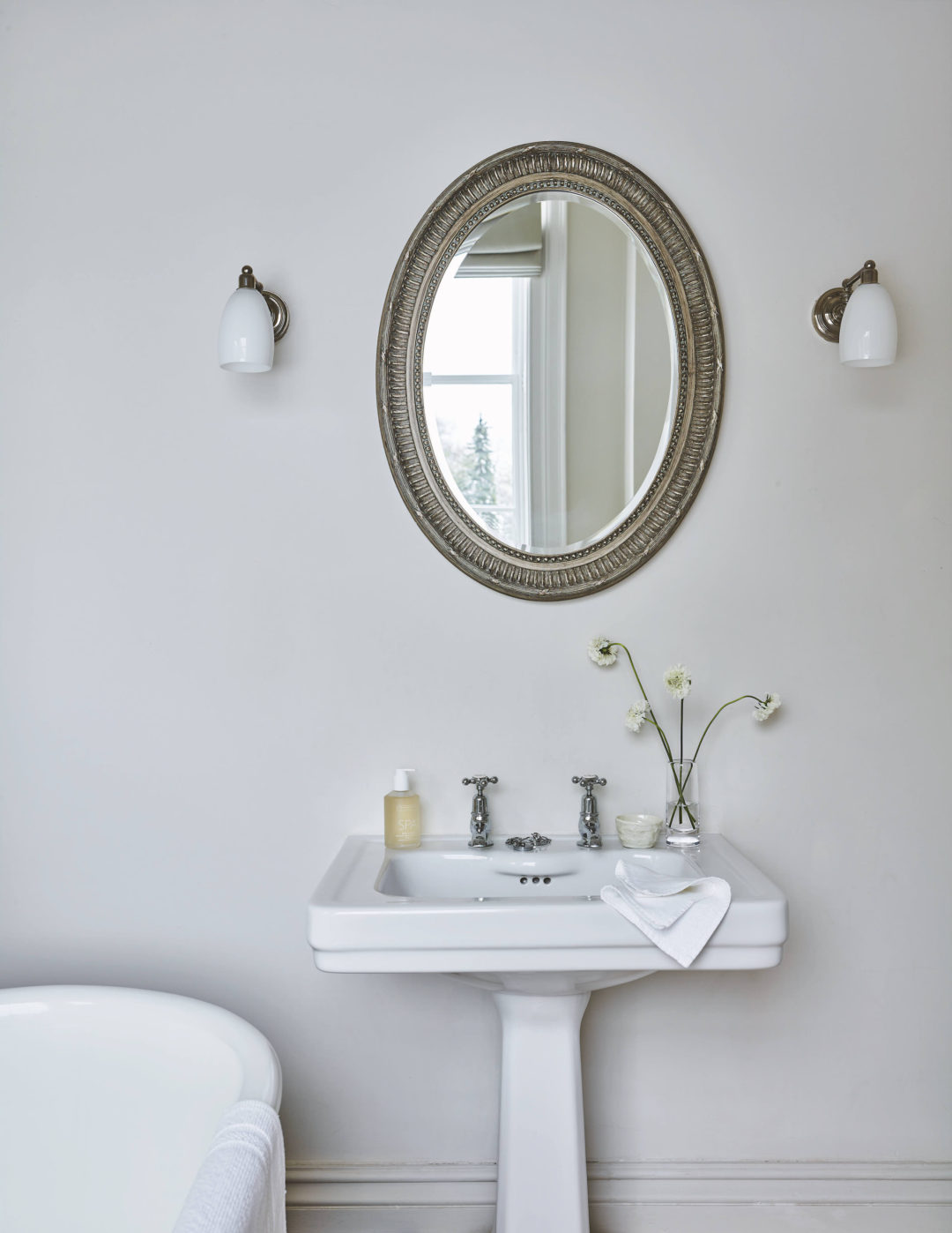 The Most Serene Home Tour I've Ever Posted | Lark & Linen Interior ...