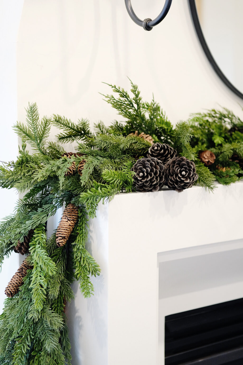 My Best Christmas Decorating Tips | Lark & Linen