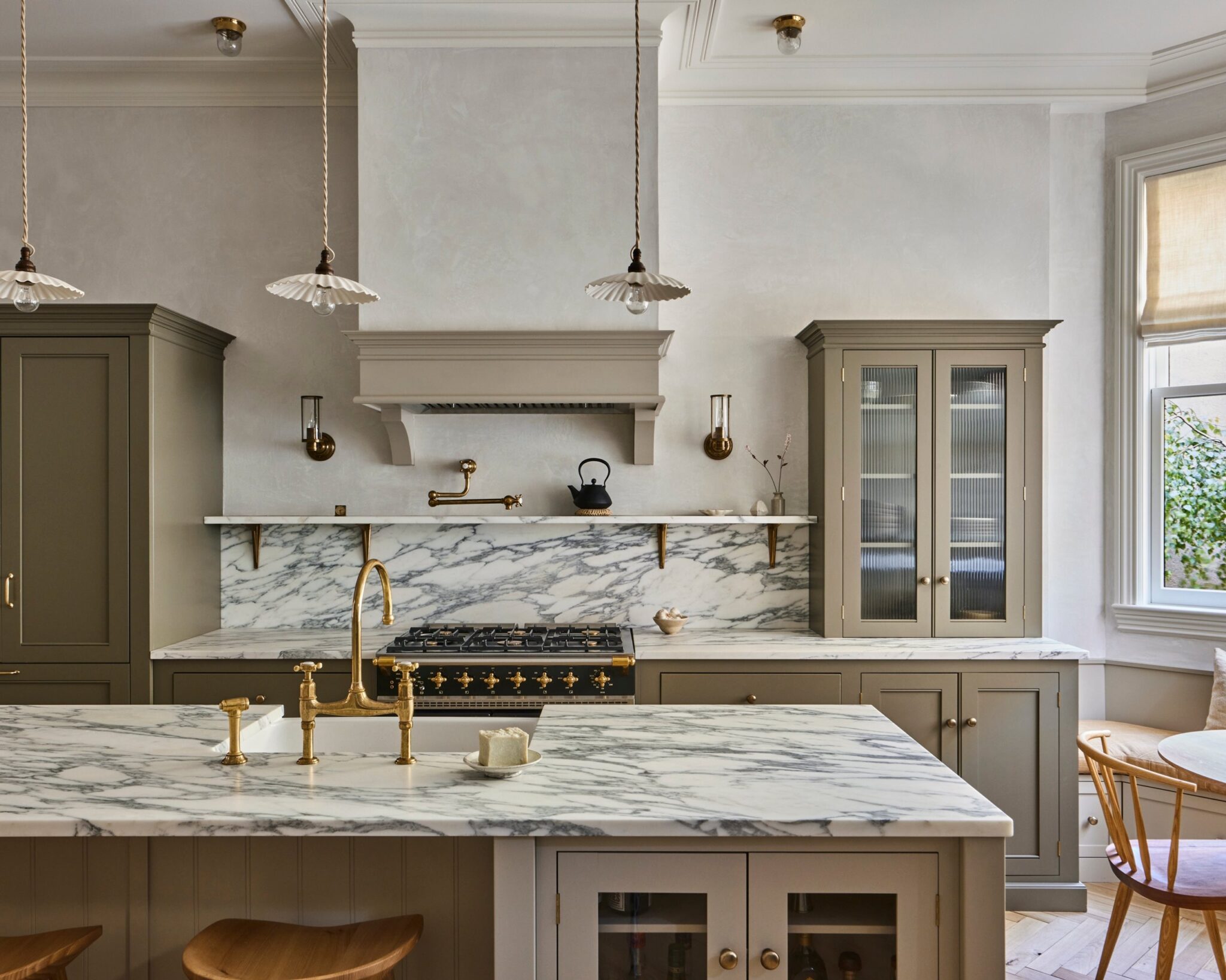 Tour This Classic Brownstone from 1850 | Lark & Linen