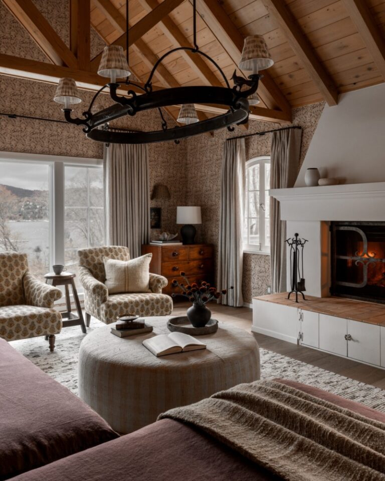 A Cozy Mountain Retreat | Lark & Linen Interior Design and Lifestyle Blog