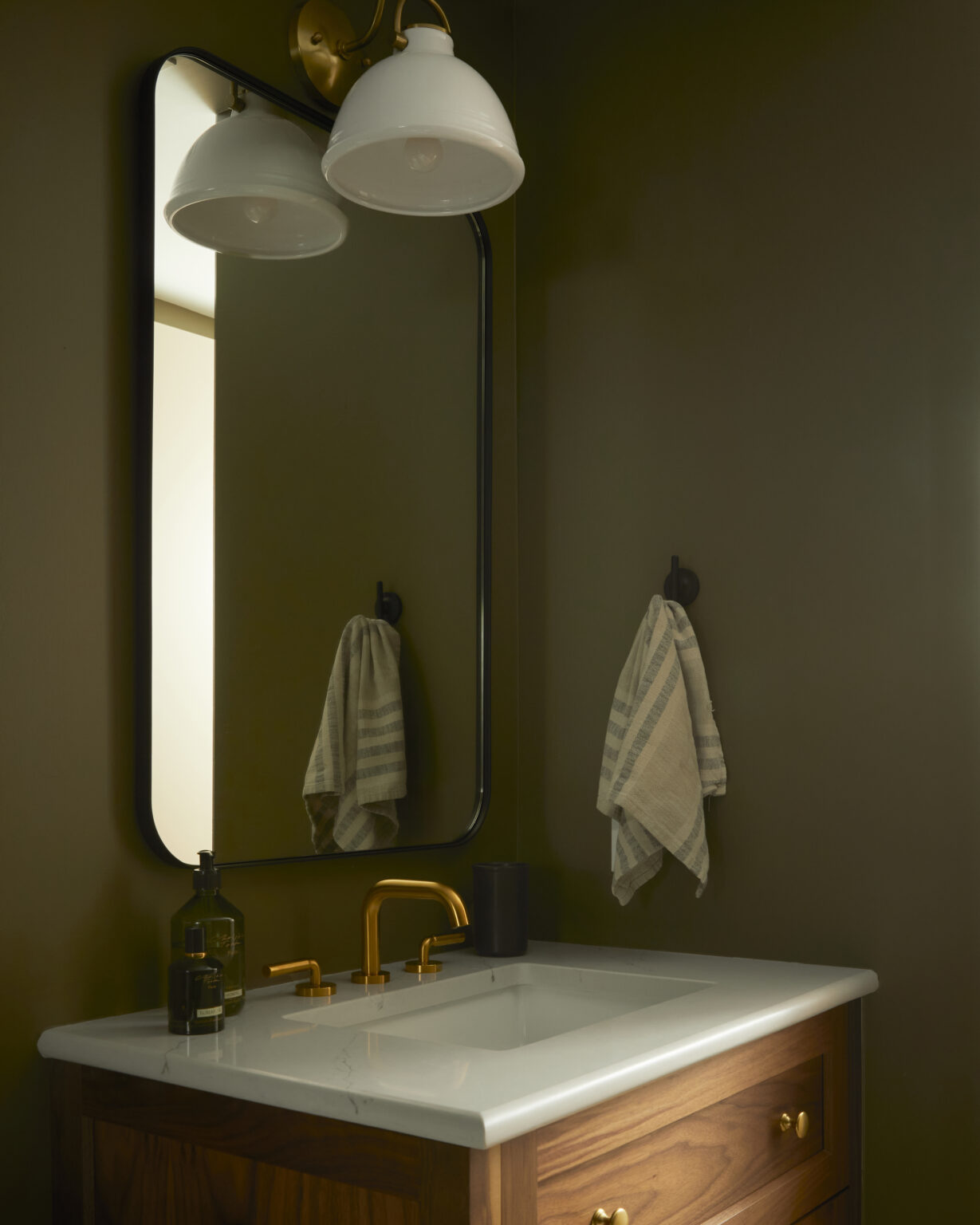 Client Reveal: A Warm & Layered Take on Scandi Eclectic Interior Design ...